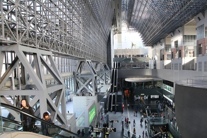 Japan Railway Station Shared Departure Transfer : Kyoto City to Kyoto Station - Service Conditions and Communication