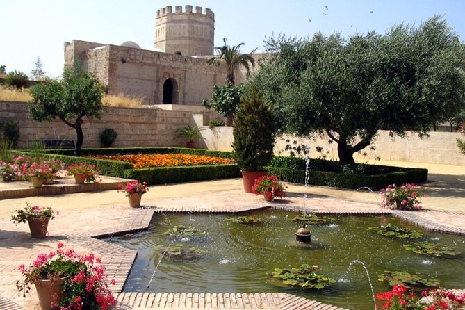 Jerez Walking Tour With Alcazar and Cathedral Entrance - Attractions: Jerez Cathedral