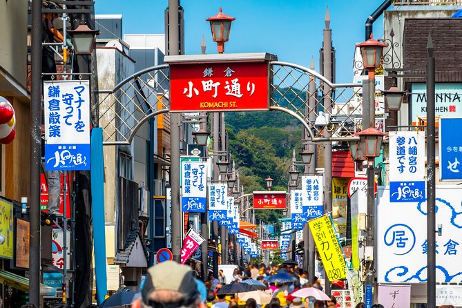 Kamakura Historical and Cultural Day Trip With Local Cuisine - Experiencing Kamakuras Historical Legacy