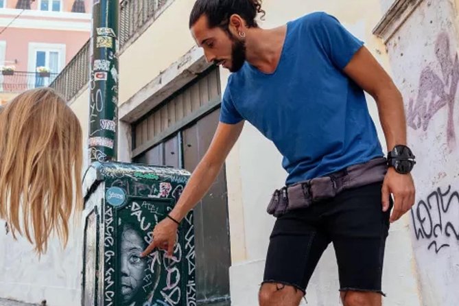 Kickstart Street Art Tour in Lisbon - Positive Atmosphere and Engaging Stories