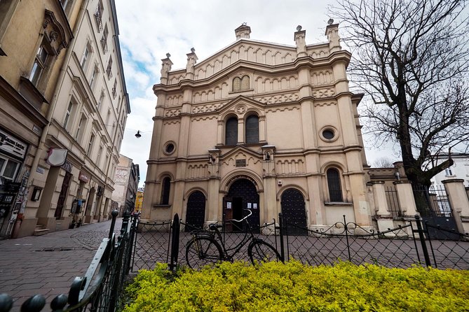 Krakow Jewish District Private Tour. Kazimierz and Jewish Ghetto - Accessibility and Comfort Considerations