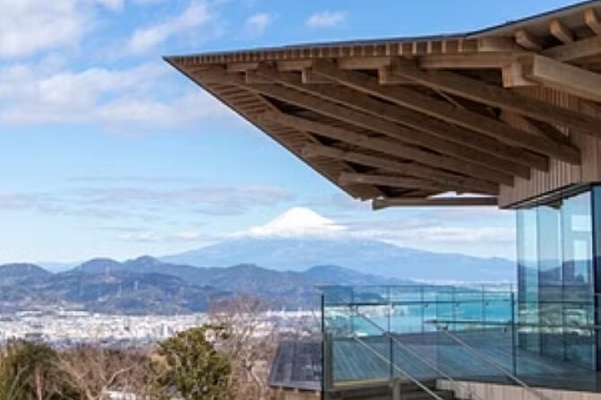Kunozan Toshogu Shrine to Miho Matsubara / V-G - Common Questions