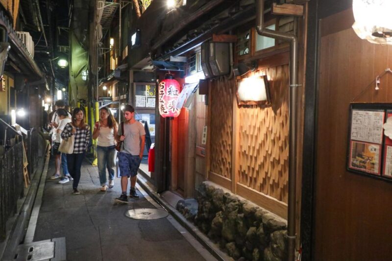 Kyoto : 3-Hour Bar Hopping Tour in Pontocho Alley at Night - Food and Drink Information