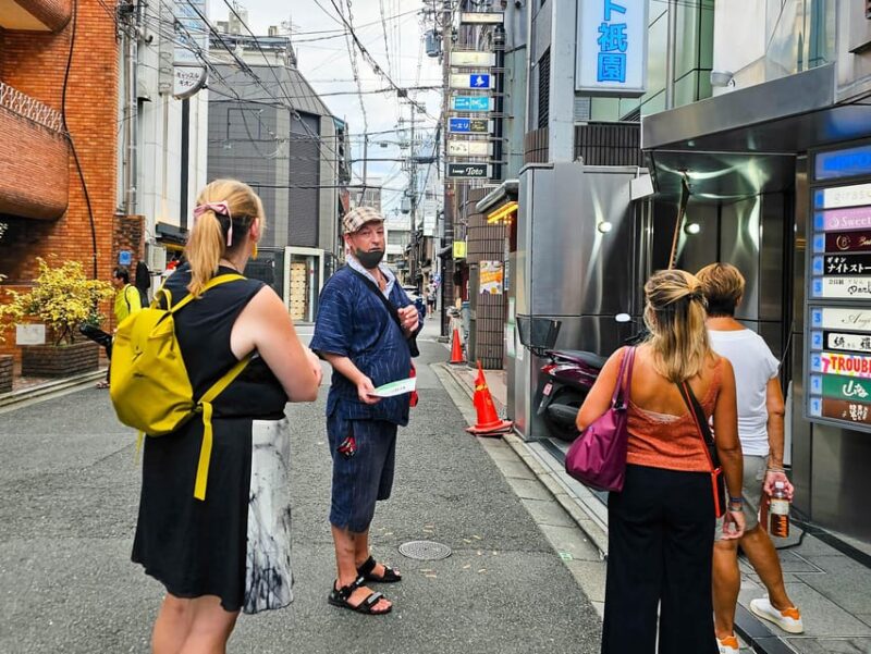 Kyoto: Gion District Guided Walking Tour at Night With Snack - Customer Reviews