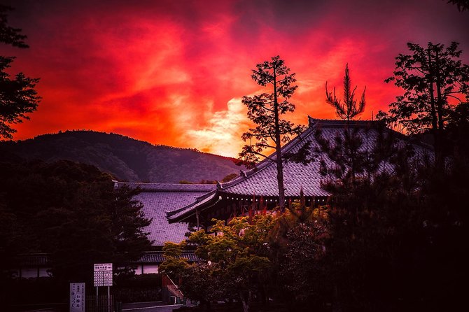Kyoto Private Night Tour: From Gion District To Old Pontocho, 100% Personalized - Blending Ancient Traditions With Contemporary Life