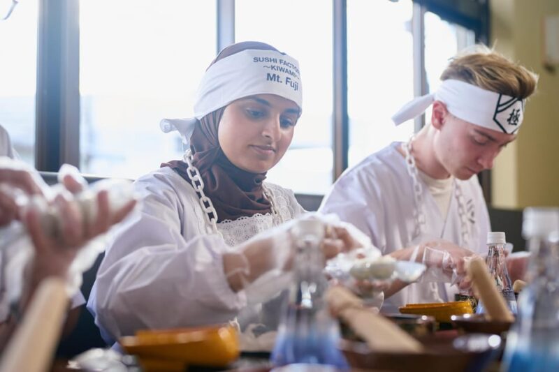 Lake Kawaguchi: Sushi Making Experience With Mt. Fuji View - Location and Meeting Point