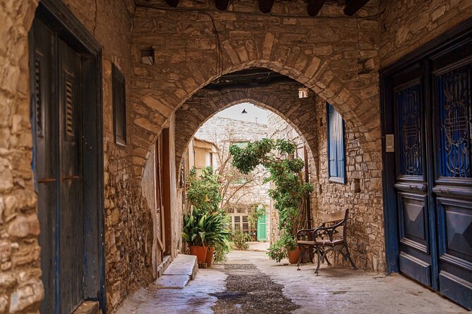 Larnaca Highlights With Visit to Lefkara and Nicosia From Paphos - Visiting the Tomb of St. Lazarus in Larnaca