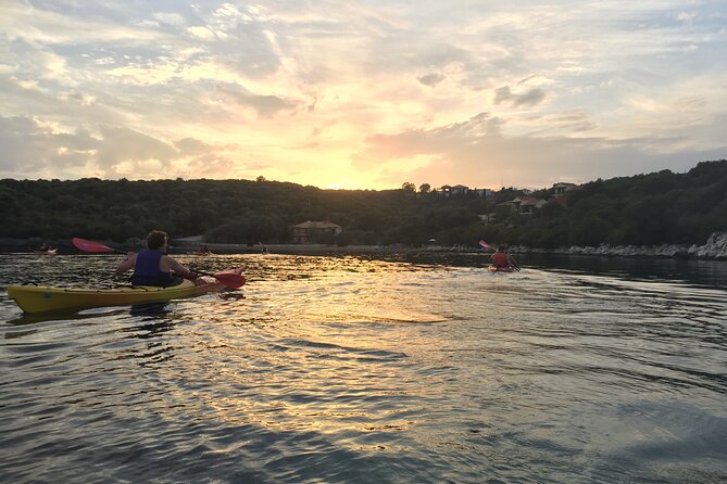 Lefkada Kayak : Explore Blue Cave With a Taste of Greece - Inclusions and Logistics of the Excursion