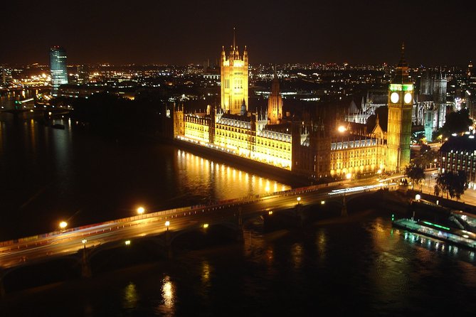 London by Night Bus Tour With Christmas Lights and Live Guide - Customer Feedback and Experiences