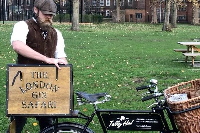 London Gin Safari: A Spirited, Juniper-Fuelled Jaunt - Savoring Gin Cocktails Along the Way