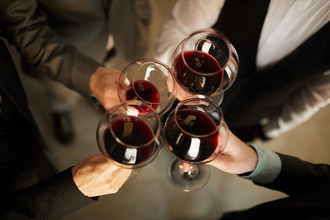 Lyon Music & Wine Tasting - Engaging Storytelling and Historical Insights