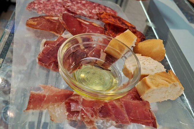 Madrid Food Tour: Tapas, Drinks and Delights With a Local - Customer Reviews