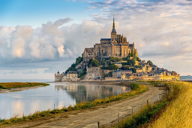 Mont Saint Michel Guided Day Trip With Abbey Entry From Paris - Scenic Journey Through Normandy