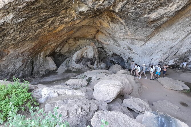 Montanejos: Do an Epic Hike and Swim in Thermal Waters - Unwind in the Thermal Waters of Fuente De Los Banos