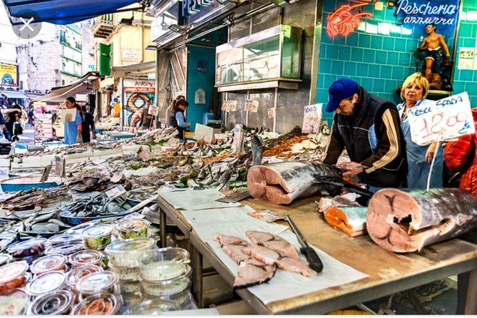 Naples Street Food Walking Tour - Exploring the Pignasecca Market