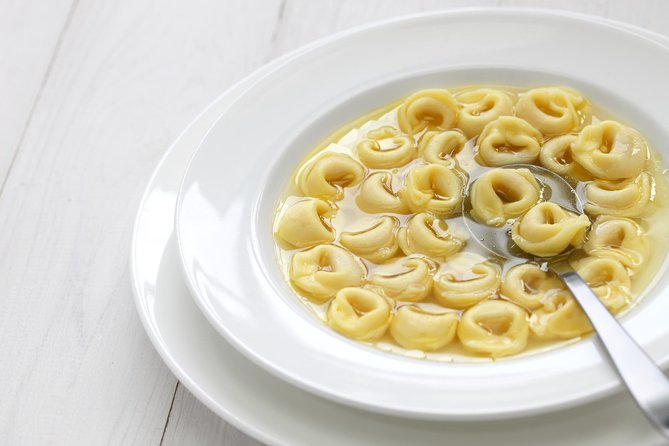 Natural Food & Wine in Milanese Home - Eat With Locals! - Hosting and Hospitality