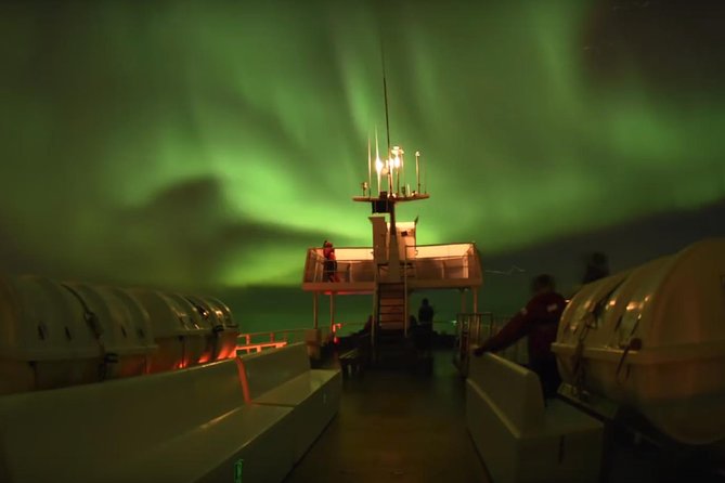 Northern Lights Cruise From Downtown Reykjavik Review - Preparing for the Northern Lights Cruise
