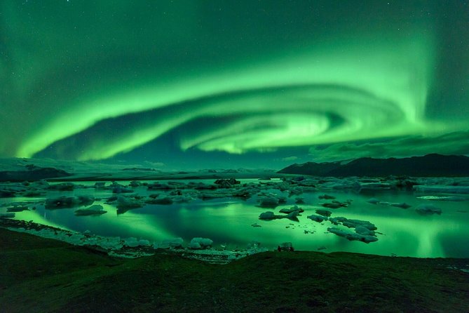 Northern Lights Guided Bus Tour From Reykjavik - Review of Customer Feedback