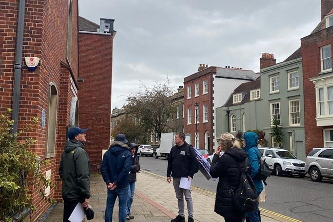 Old Portsmouth Historical Walking Tour - an Infernal Den of Diabolical Demons - Haunting Legends and Mysteries