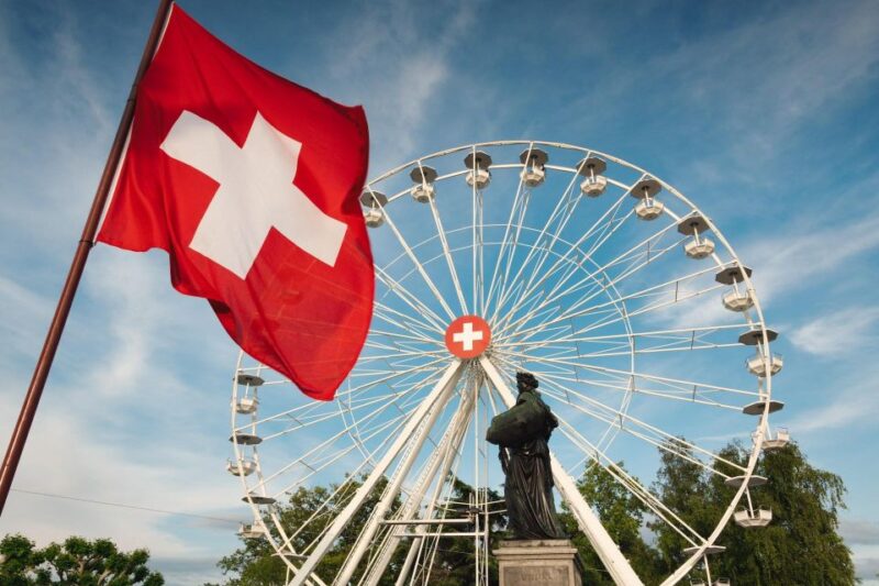 Pearls of Geneva – Family Walking Tour - Statue De Léveil