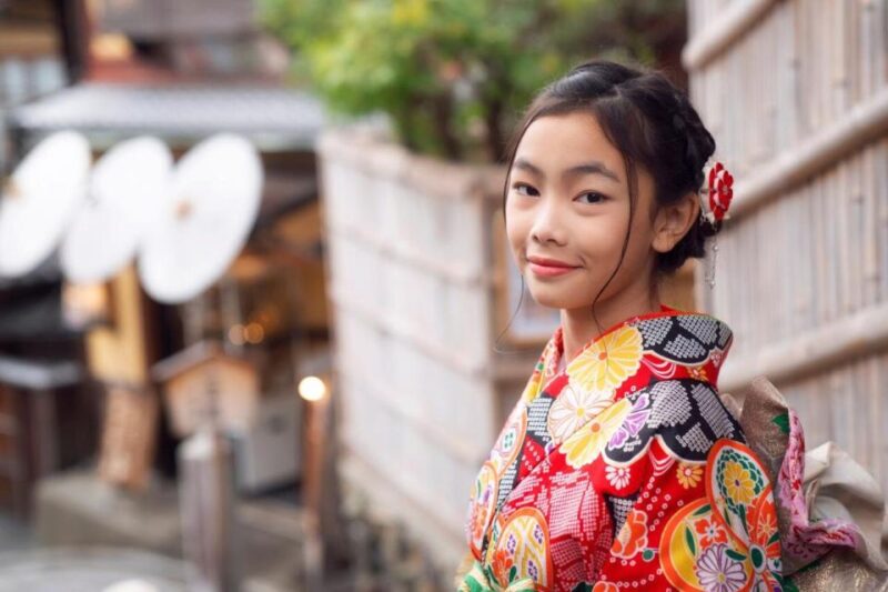 Pedal Through Kyotos Past: a Biking Odyssey - Experiencing the Pulse of the City