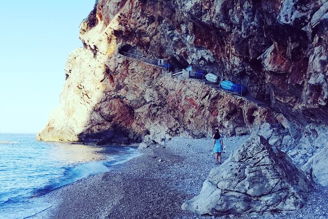 Picnic on Croatian Secret Beach - Scenic Views and Relaxation