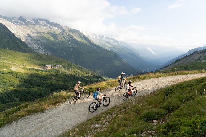 Point of View on the Glaciers of Chamonix by Electric Mountain Bike - Mastering the Challenges of Electric Mountain Biking