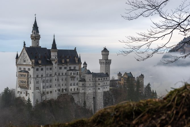 Private Castle Tour From Munich: Neuschwanstein, Hohenschwangau, and Linderhof - Transport and Accessibility