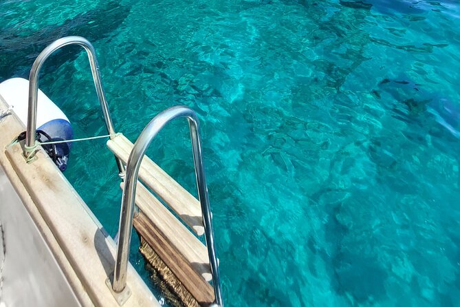 Private Experience on Classic Boat: Discover Capri in 3 Hours - Exploring Capri by Sea: Key Attractions