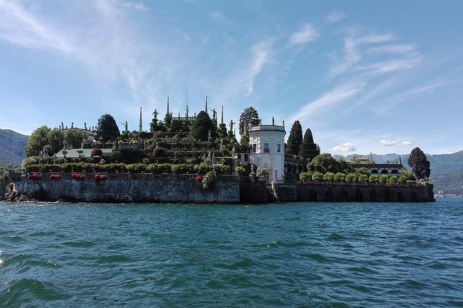 Private Guided Boat Tour of Lake Maggiores Borromeo Islands - Customer Experiences and Feedback