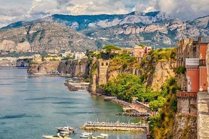 Private Guided Tour Of Capri - Sorrento & Pompeii - Highlights of Capri