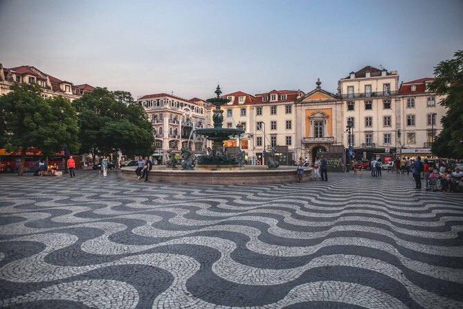Private Guided Walking Tour in Lisbon - Highlights of the Tour