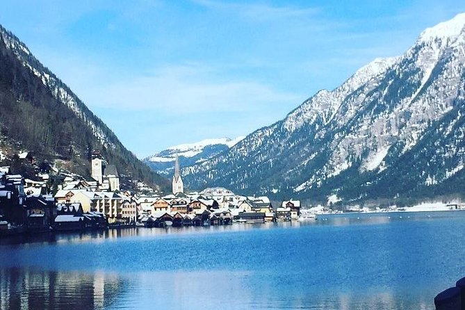 Private Hallstatt Round Day Trip and Picnic in Alps From Prague - Lunch at Traunsee Lake