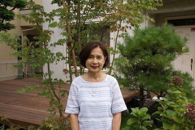 Private Market Tour and Cooking Lesson With a Tokyo Native Makiko in Her Home - Preparing a Seasonal Menu in Makikos Home