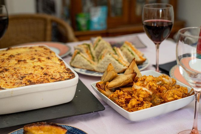 Private Market Tour and Portuguese-Goan Cooking Class With Paula - Exploring the Local Market