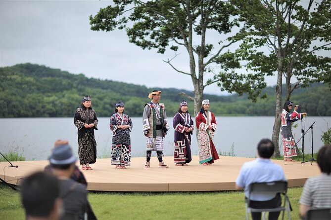 Private Memorable Tokyo Tour With English Speaking Driver - Bilingual and Knowledgeable Guides