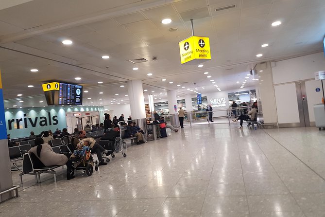 Private Round Trip Transfer Between London Airports and Hotel - Booking and Confirmation Process