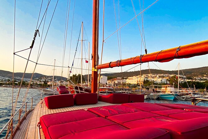 Private VIP Gulet Boat Tour With Lunch in Bodrum For 6 Hour - Customer Feedback and Ratings