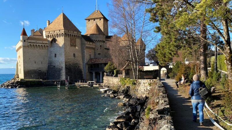 Private Walking Tour of Geneva - Discover Local Chocolate Shops