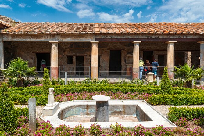 Rome to Pompeii, Sorrento & Capri: 2-Day South Italy Tour - Transportation and Guides