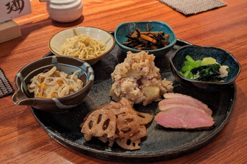 Sake Bar and Pub Crawl in Central Kyoto (Food & Sake Tour) - Experiencing Kyotos Vibrant Pub Scene