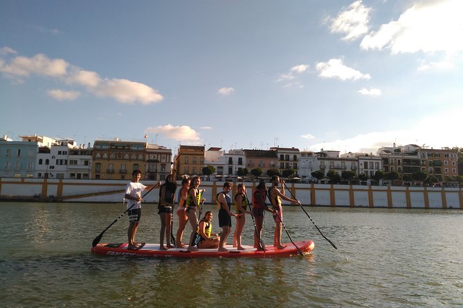 Seville: Paddle Surf on an XXL Board - The Convenience of Wardrobe and Lockers