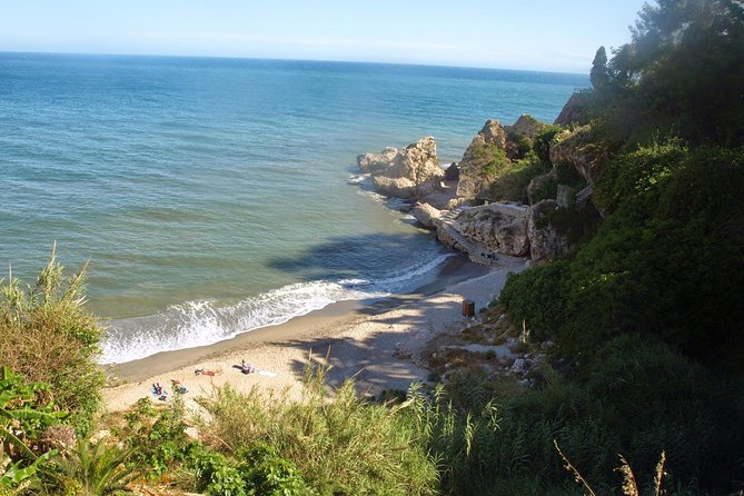 Skip the Line Nerja & Frijiliana Day Trip From Granada in a Small Group - Exploring the Picturesque Frigiliana