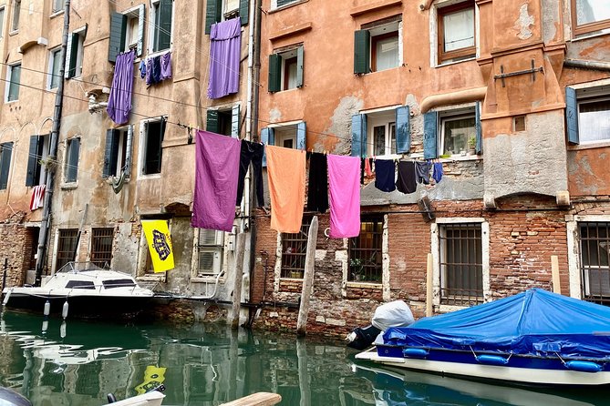 Small-Group Walking Tour of the Jewish Ghetto in Venice - Logistics and Accessibility
