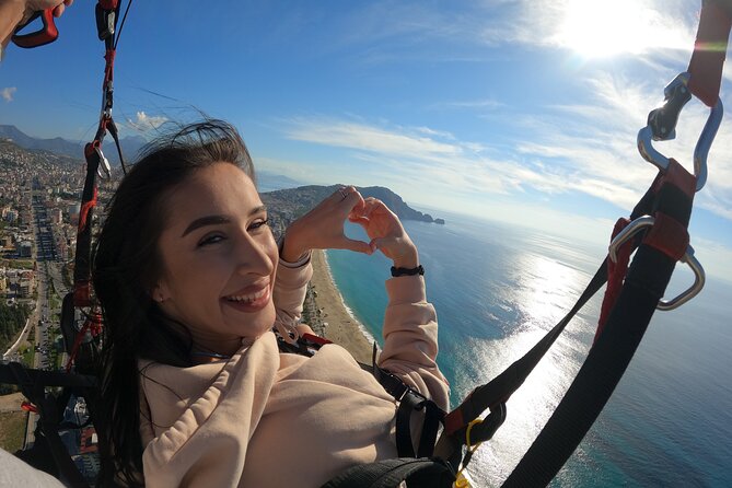 Tandem Paragliding in Alanya With Professional Licensed Pilots - Booking and Scheduling Information