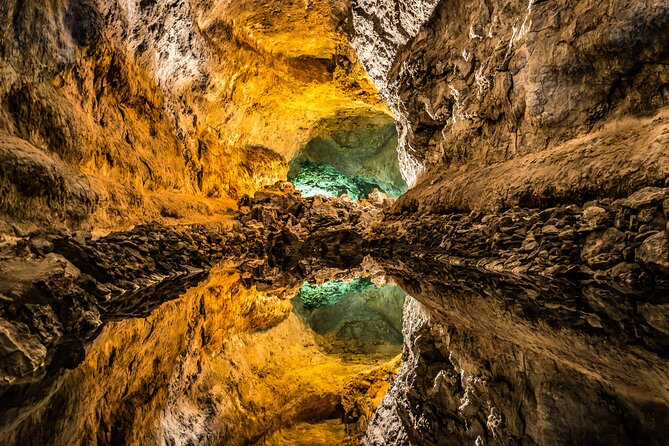 Timanfaya, Jameos Agua & Cueva Verdes - Highlights Lanzarote - What to Expect on the Tour
