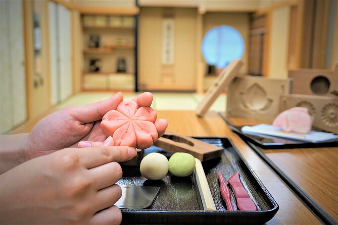 Tokyo 6 H Private Guided Tour & Japanese Sweets Making Experience - Accessibility and Participation