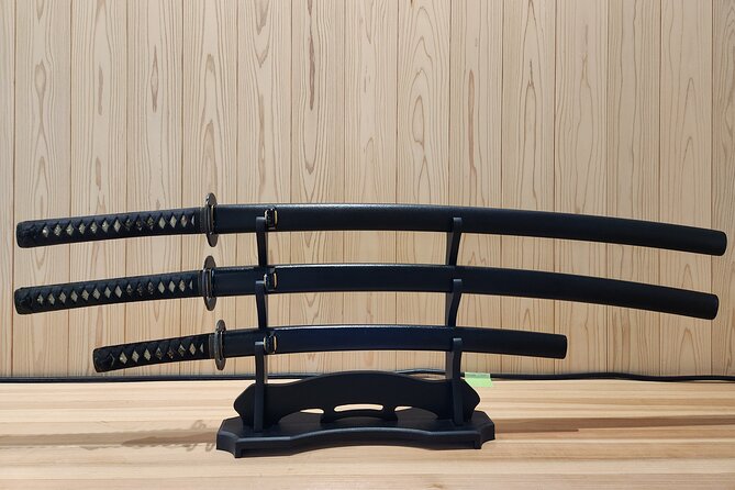 Tokyo Asakusa : Samurai School , Become a Samurai Warrior - Photo Shoot: Capturing the Warrior Spirit