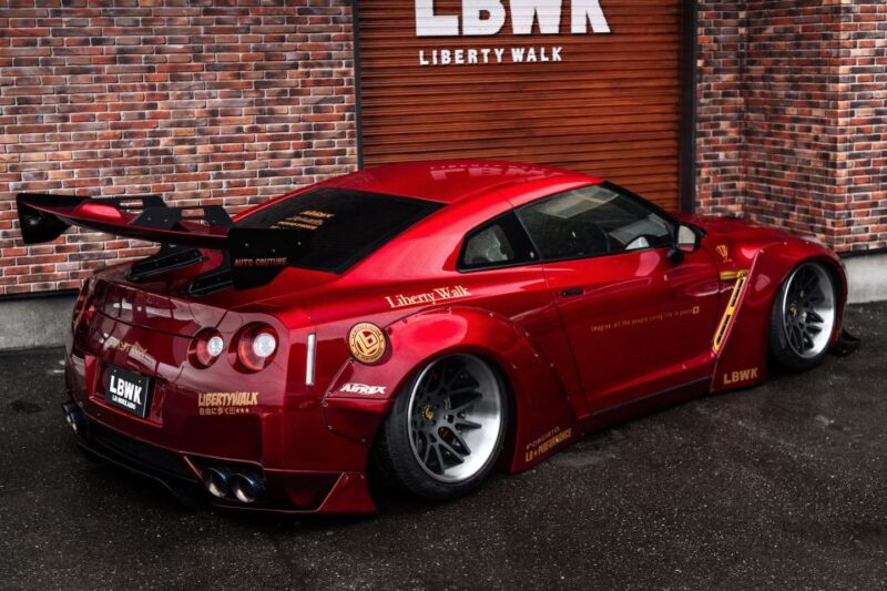 Tokyo Drift: GT-R Car Club R35 Liberty Walk Daikoku Meeting - Getting to the Meeting Point