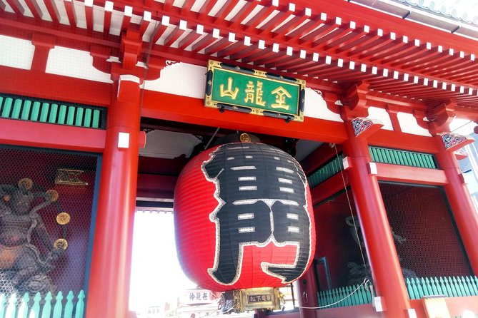 Tokyo Private Tour to Learn History and Shinto - Witnessing a Traditional Japanese Wedding Procession